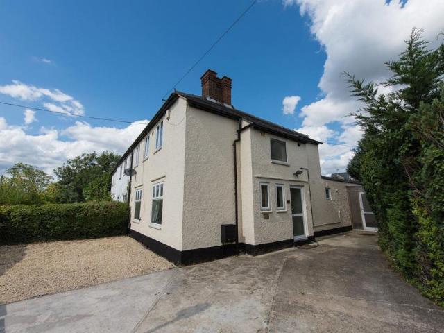 Morris Crescent 5 bed house share to rent £3,700 pcm £854 pw