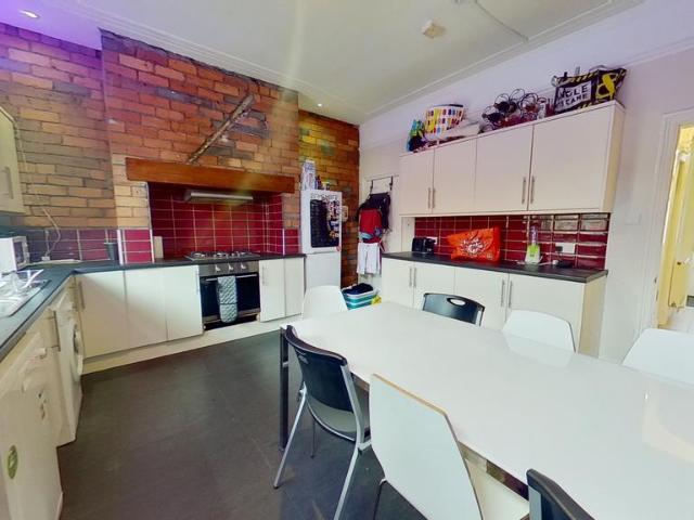 Morris Grove, Kirkstall, Leeds, West. 4 bed terraced house to rent £1,995 pcm £460 pw