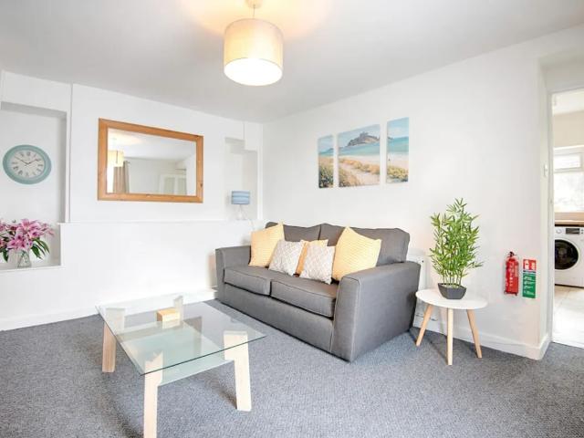 Morris Lane, Swansea SA1, 2 bed terraced house to rent, £700 pcm | PrimeLocation
