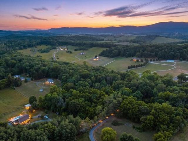 Morris Mill Rd, Staunton, VA 24401