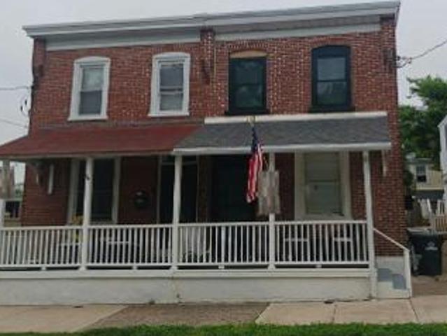 Morris St