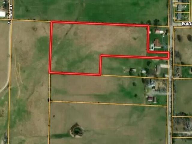 Morris Rd, Mountain Grove, MO 65711