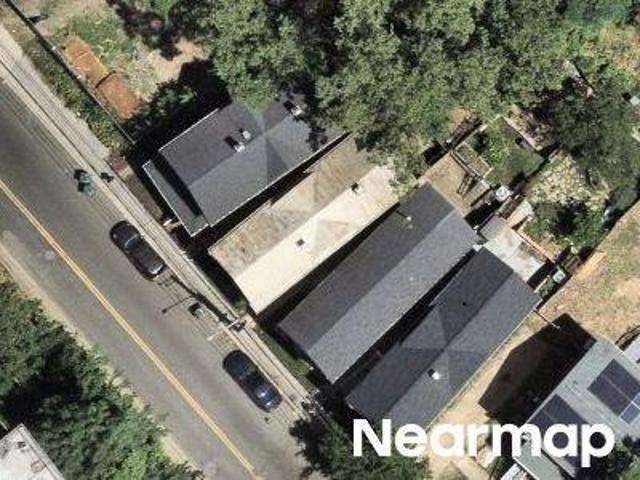 Morris Rd SE
