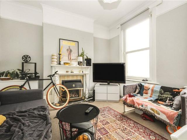 Morrish Road, London, SW2 4EG