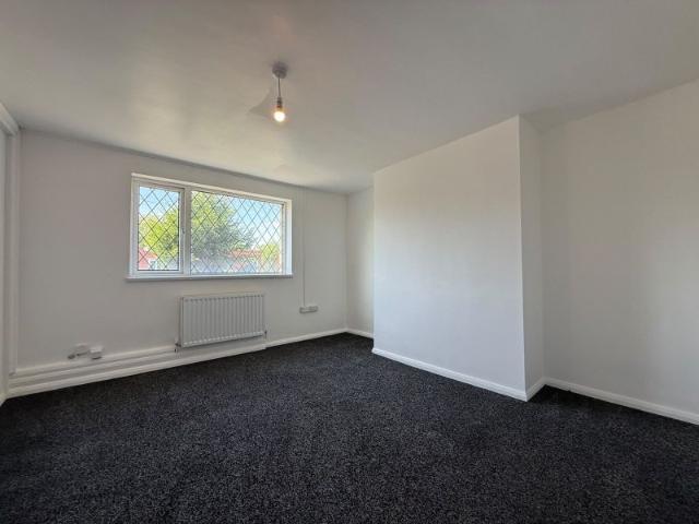 Morrison Avenue, Maltby, Rotherham S66, 2 bed flat to rent, £600 pcm | PrimeLocation