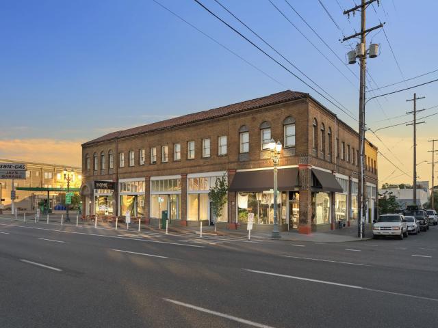 Morrison Street Apartments