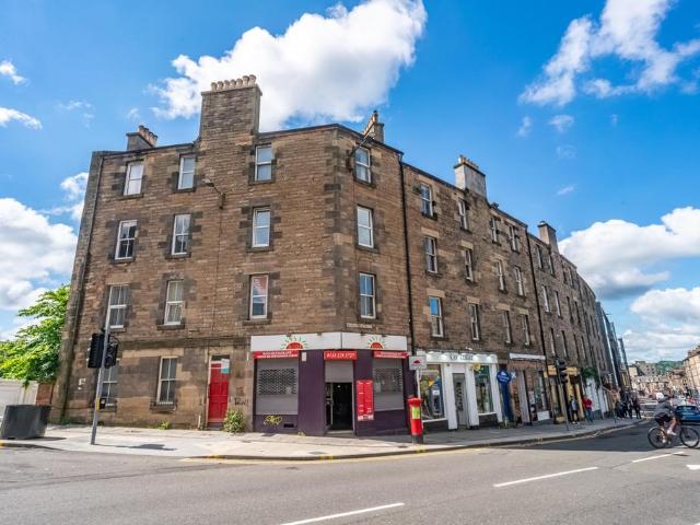 Morrison Street, Haymarket EH3 2 bed flat to rent £1,420 pcm £328 pw