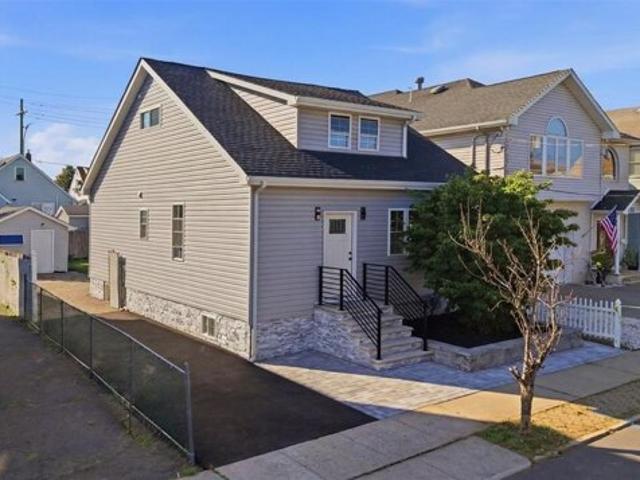 Morrissee Ave, Wallington, Home For Sale
