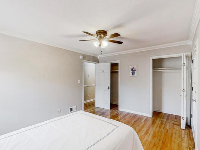 Morrow Home, a 3 mins drive to transit stop Mt Zion Blvd & E Meyer Dr