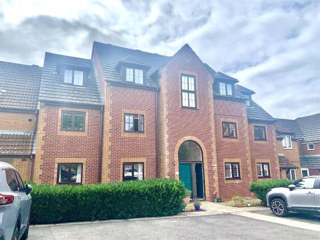 Morse Close, Chippenham SN15, 1 bed flat to rent, £850 pcm | PrimeLocation