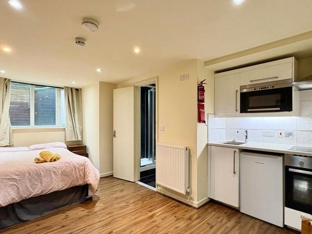 Most Bills Included Large Studio in Willesden