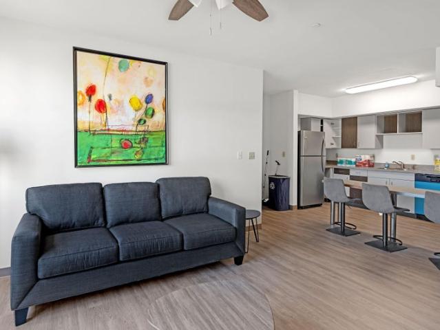 ⭐ Most Security Friendly Building CoLiving in Memp