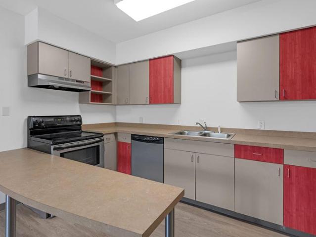 ⭐ Most Security Friendly Building CoLiving in Memp