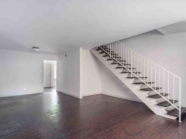 Mosaic Apartments 2 Bedroom Apartment for Rent at 2570 Sweetgum Ln, Beaumont, TX 77703