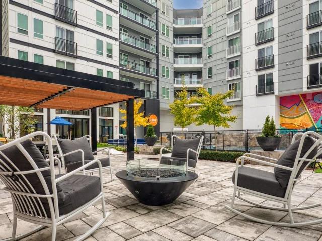Mosaic Summit Pointe 1 Bedroom Apartment for Rent at 640 Belaire Ave, Chesapeake, VA 23320 Greenbrier East