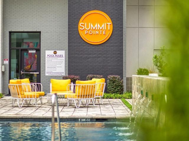 Mosaic Summit Pointe 1 Bedroom Apartment for Rent at 640 Belaire Ave, Chesapeake, VA 23320 Greenbrier East