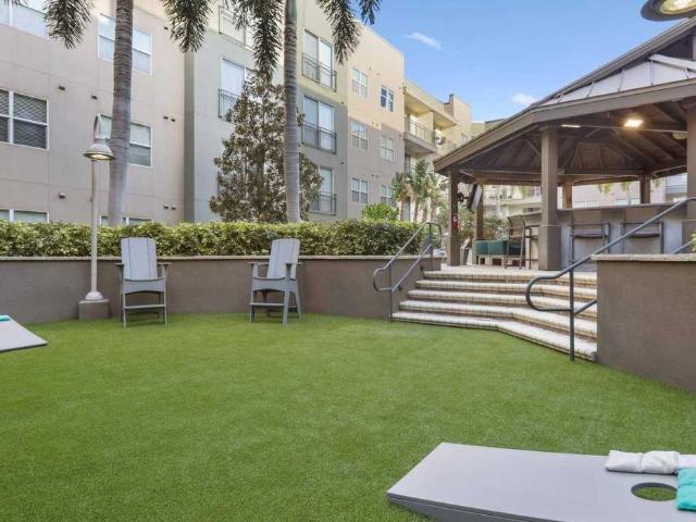 Mosaic Westshore Apartments 1 Bedroom Apartment for Rent at 110 S Hoover Blvd, Tampa, FL 33609 Beach Park