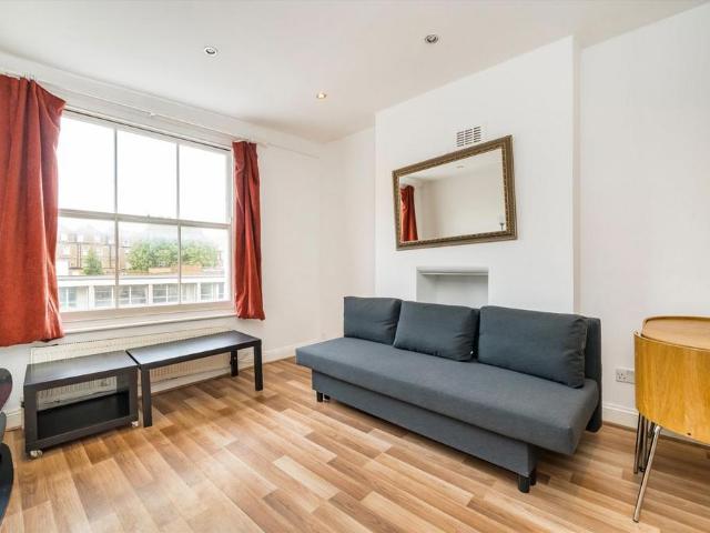 Moscow Road, London W2 1 bed flat to rent £2,450 pcm £565 pw