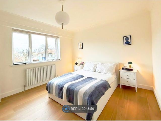 Moscow Road, London W2, 1 bed flat to rent, £4,000 pcm | PrimeLocation
