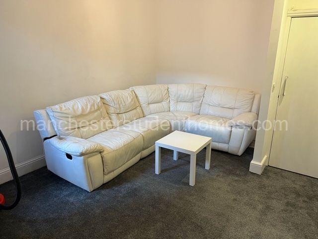 Moseley Road, Manchester, M14 6PA