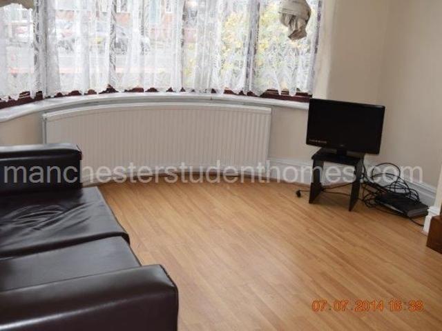 Moseley Road, Manchester, M19 2LJ