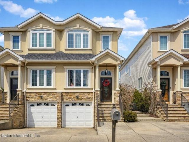 Mosely Ave, Staten Island, Home For Sale