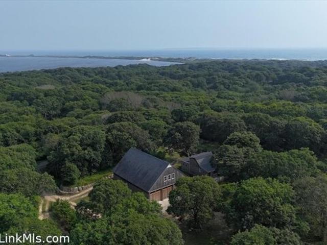Moshup Trl, Aquinnah, Home For Sale