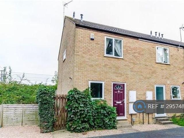 Moss Bank, Cambridge, CB4 2 bed end of terrace house to rent £1,525 pcm £352 pw