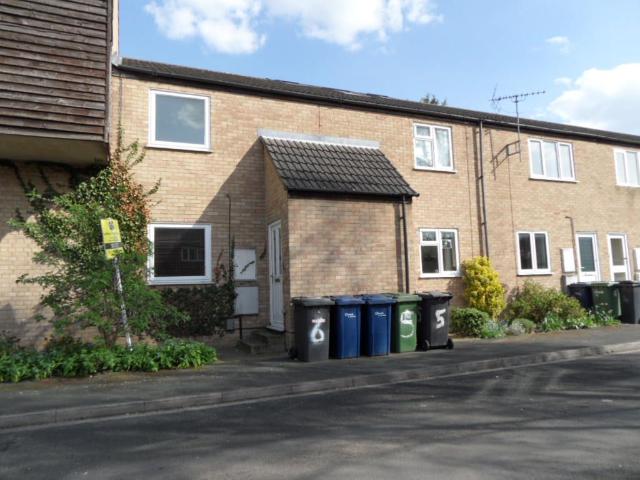 Moss Bank, Cambridge CB4, Room to rent, £1,200 pcm | PrimeLocation