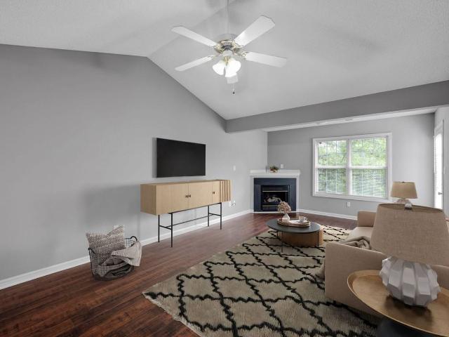 Moss Creek Condos, Inc 2 Bedroom Apartment for Rent at 1518 Union Rd, Gastonia, NC 28054