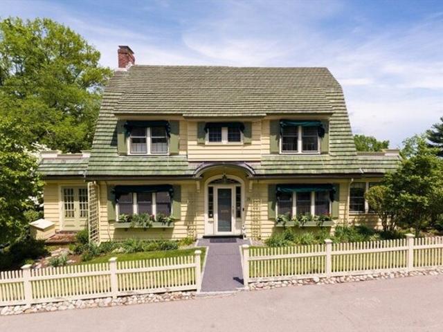 Moss Hill Rd, Boston, Home For Sale