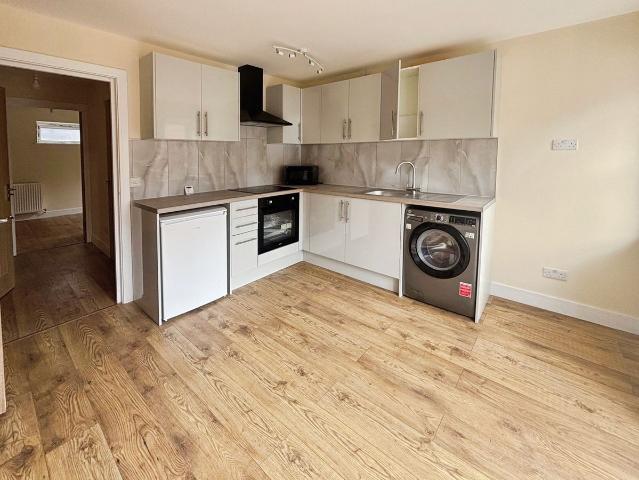 Moss House, Church Street, Reading RG1, 1 bed flat to rent, £1,350 pcm | PrimeLocation