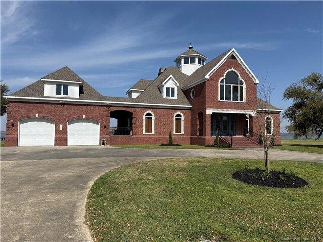 Moss Lake Ln, Sulphur, Home For Sale