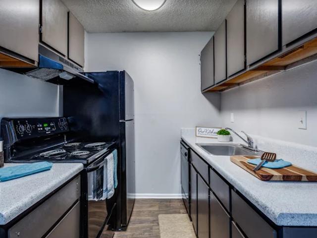 Moss Landing 2 Bedroom Apartment for Rent at 12301 Blanco Rd, San Antonio, TX 78216