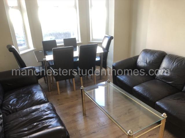 Moss Lane East, Manchester, M14 4PX
