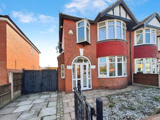 Moss Park Road, Stretford, Manchester, Greater Manchester M32, 3 bed semi detached house to rent, £1,650 pcm | PrimeLocation