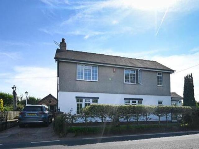 Moss Road, Astbury, 3 Bedroom House