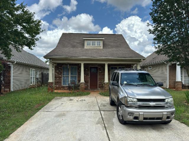Moss Stone Ln