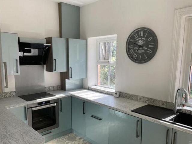 Moss Street, Newsome, 1 Bedroom Terraced