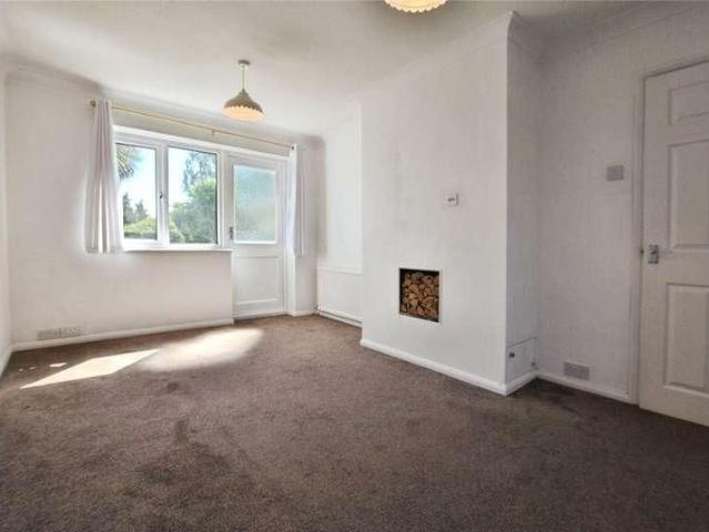 Moss Walk, Chelmsford, CM2
