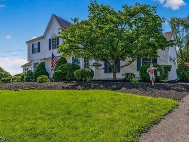 Mott Way, Raritan, Home For Sale