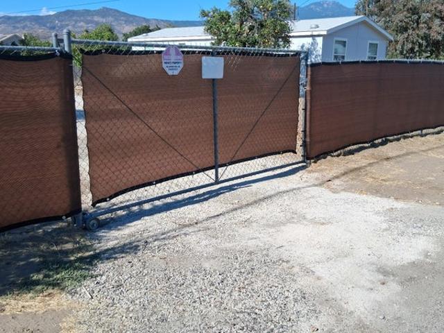MotorHome for rent on huge lot