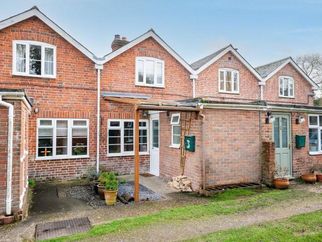 Moulands Row, Station Road, Middle Wallop SO20, 2 bed cottage to rent, £1,350 pcm | PrimeLocation