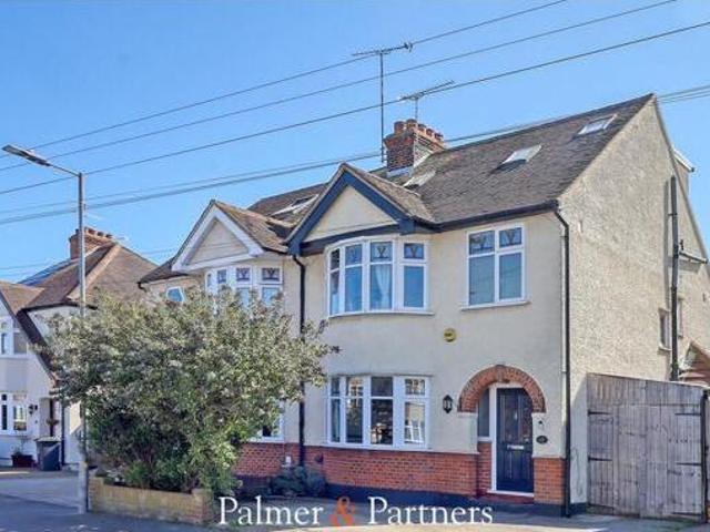 Moulsham Drive, Chelmsford, 4 Bedroom Semi detached