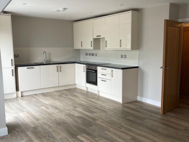 Moulsham Street, Chelmsford CM2, 2 bed flat to rent, £1,395 pcm | PrimeLocation