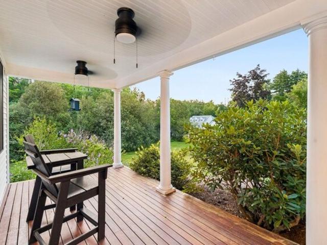 Moulton Ave, Greenland, Home For Sale