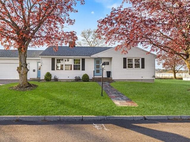Mount Vernon Cir, Lawrence, Home For Sale