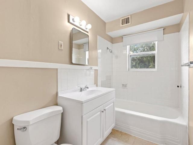 Mount Vernon Apartments 1 Bedroom Apartment for Rent at 2101 Sw Potomac Dr, Topeka, KS 66611