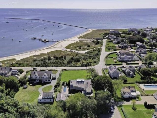 Mount Vernon, Barnstable, Home For Sale