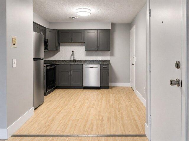 Mount Vernon St Apt,lawrence, Condo For Sale